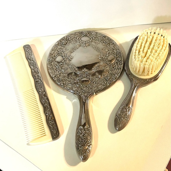 Bath | Vintage Silver 3pc Vanity Set Comb Brush Mirror | Poshmark